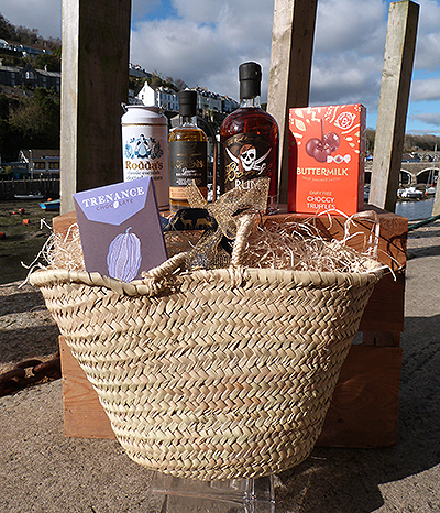 Cornish Rum Hamper - Purely Cornish for Cornish Hampers
